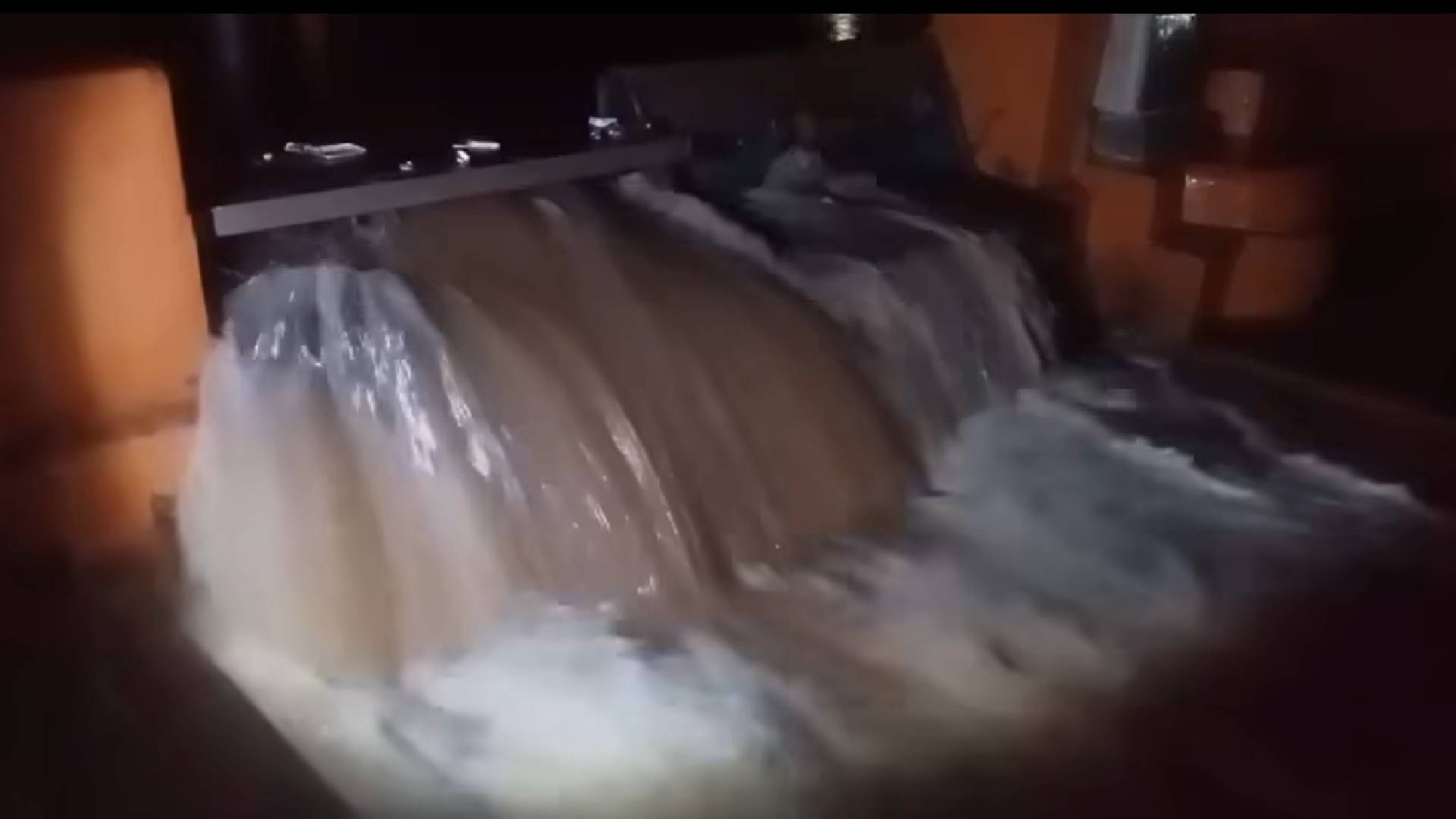 Se desborda Presa La Olla Guanajuato capital 31 mayo 2025: Inundaciones por lluvias