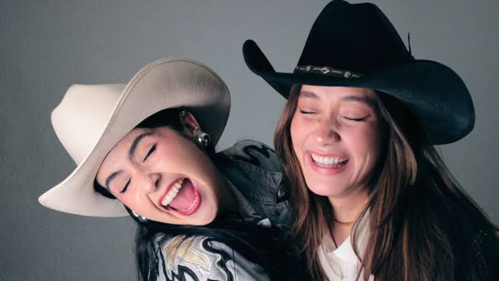 Estas son 'Las Alucines', el podcast que lidera el ranking de Spotify ...