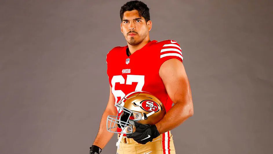 NFL 2025: ¿Por qué Isaac Alarcón fue suspendido por los San Francisco ...