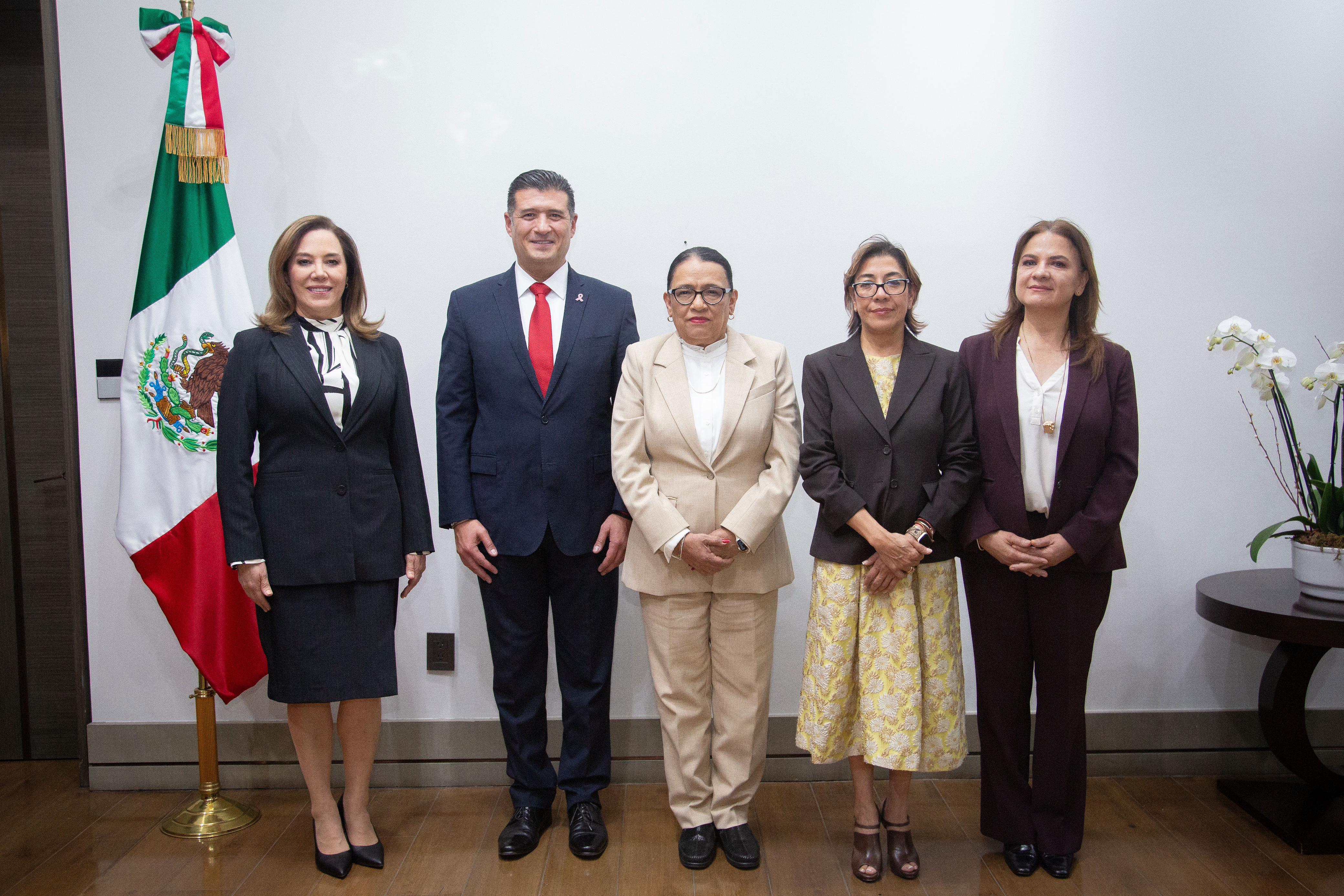 INAI se reúne con titular de Segob