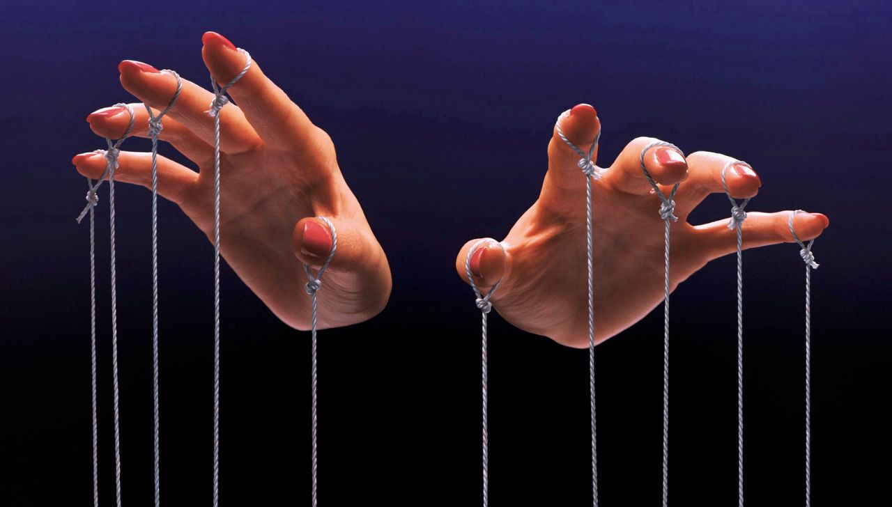 ¿Cuál es el comportamiento de una persona controladora según la ...