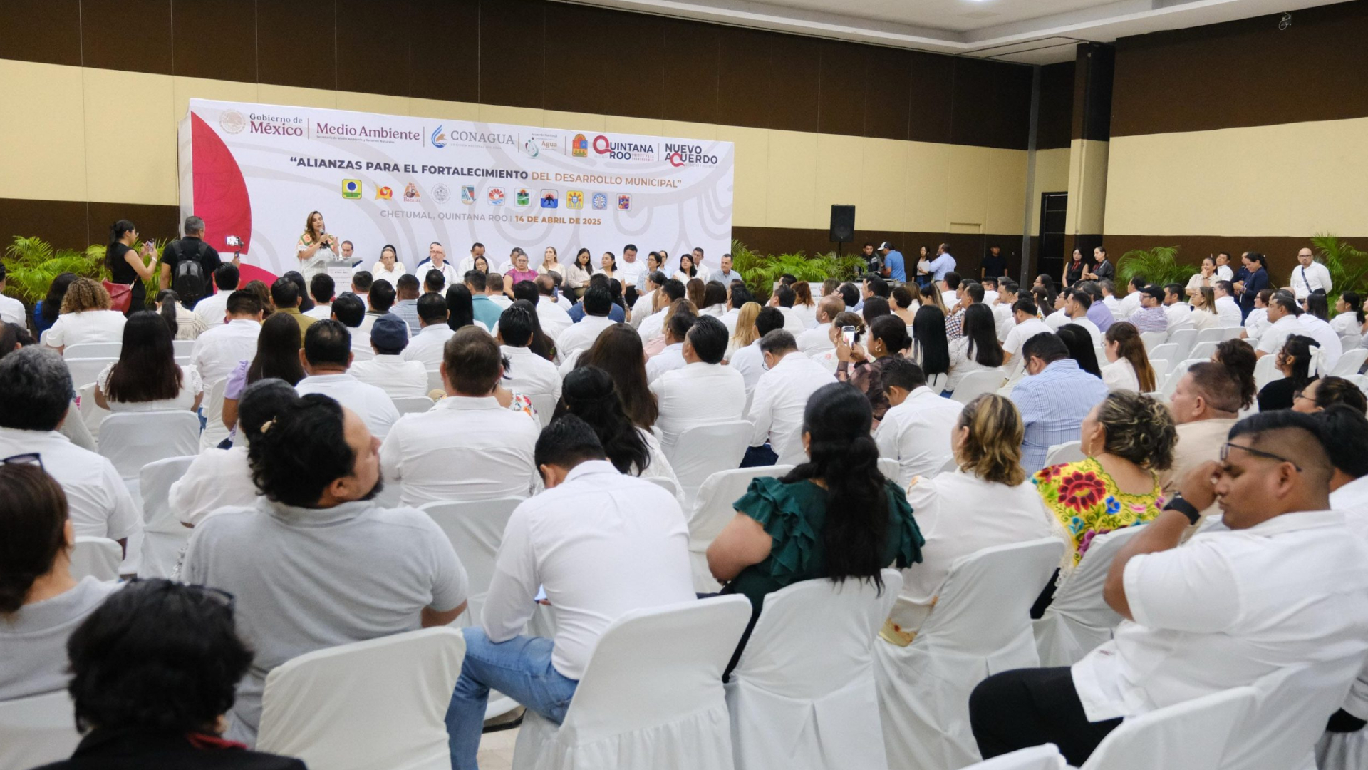 Planes de desarrollo de los 11 municipios de Quintana Roo se ...