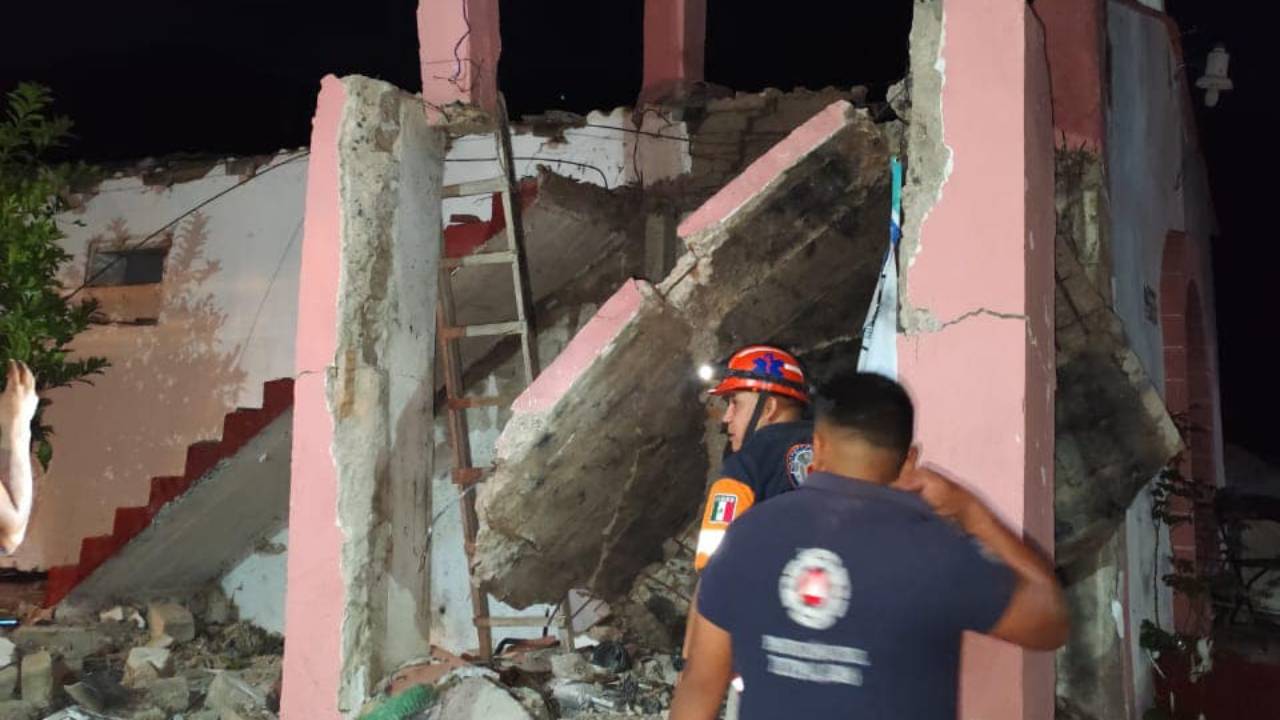 Tragedia en Tetipac: explosión de pirotecnia deja un menor fallecido y 22 heridos en Pueblo Nuevo