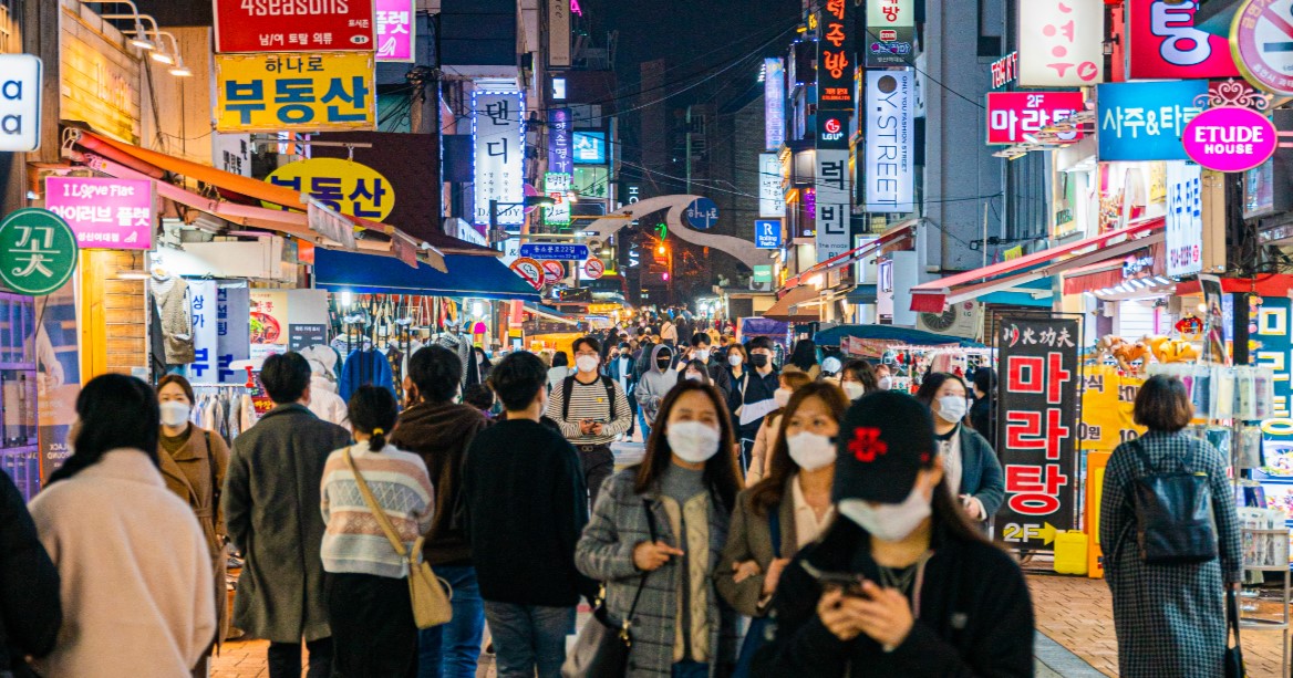 Coreanos rejuvenecieron uno o dos años en un día