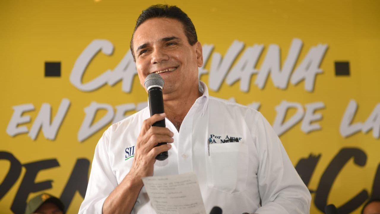 Silvano Aureoles: Vinculan a proceso a cuatro exfuncionarios del ...