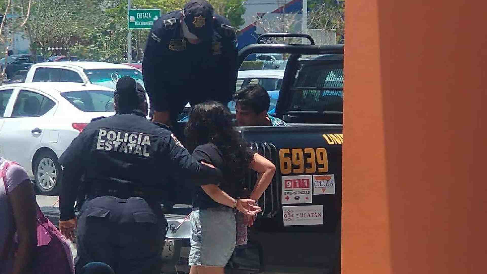 Robo en un supermercado: Detienen a dos jóvenes por presunto hurto en Mérida