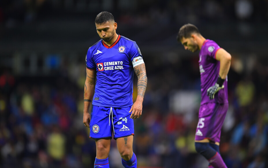 Juan Escobar saldrá de Cruz Azul pero busca seguir en México