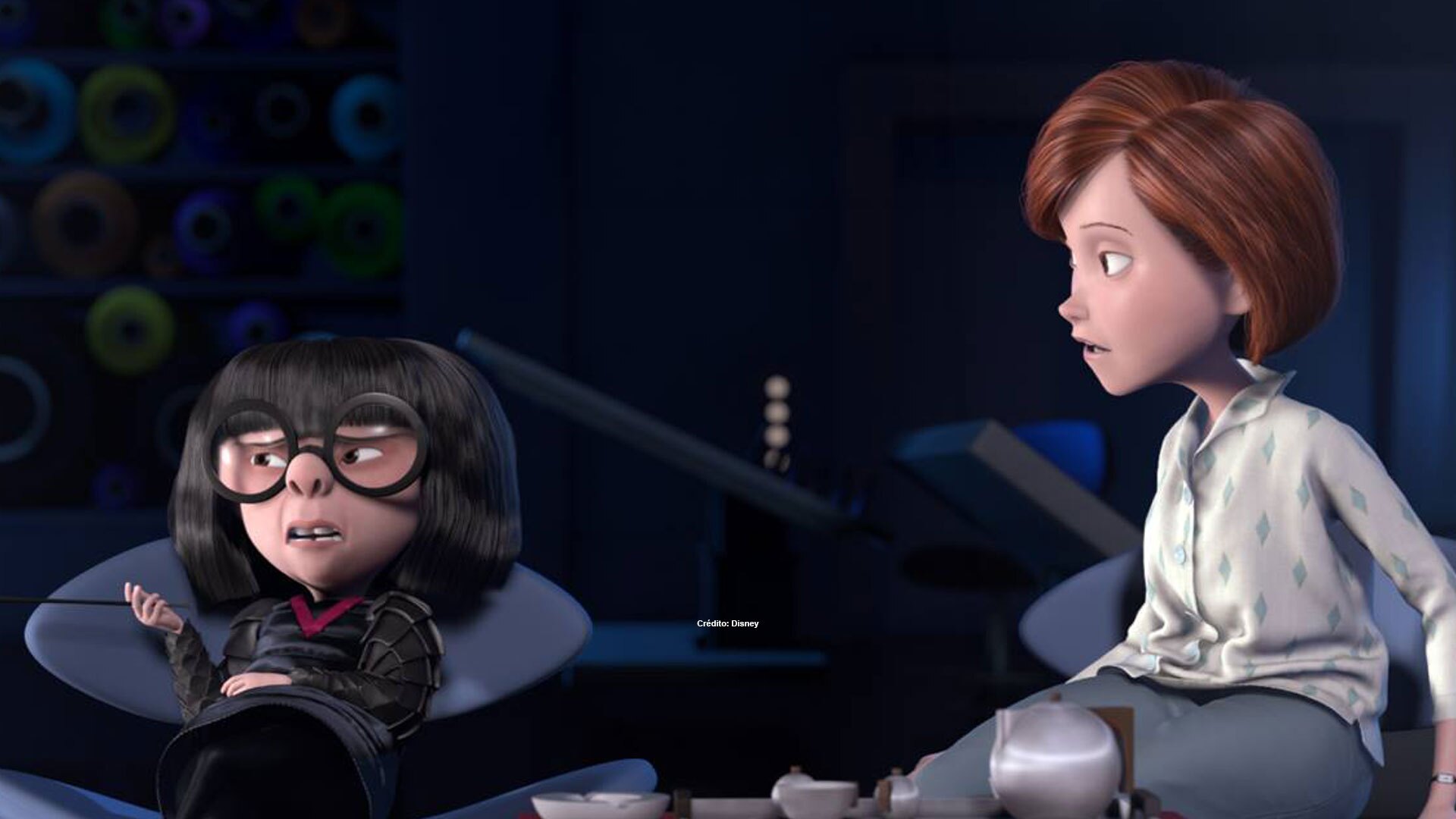 Razones por las Qué todos quieren a 'Edna Moda' como amiga