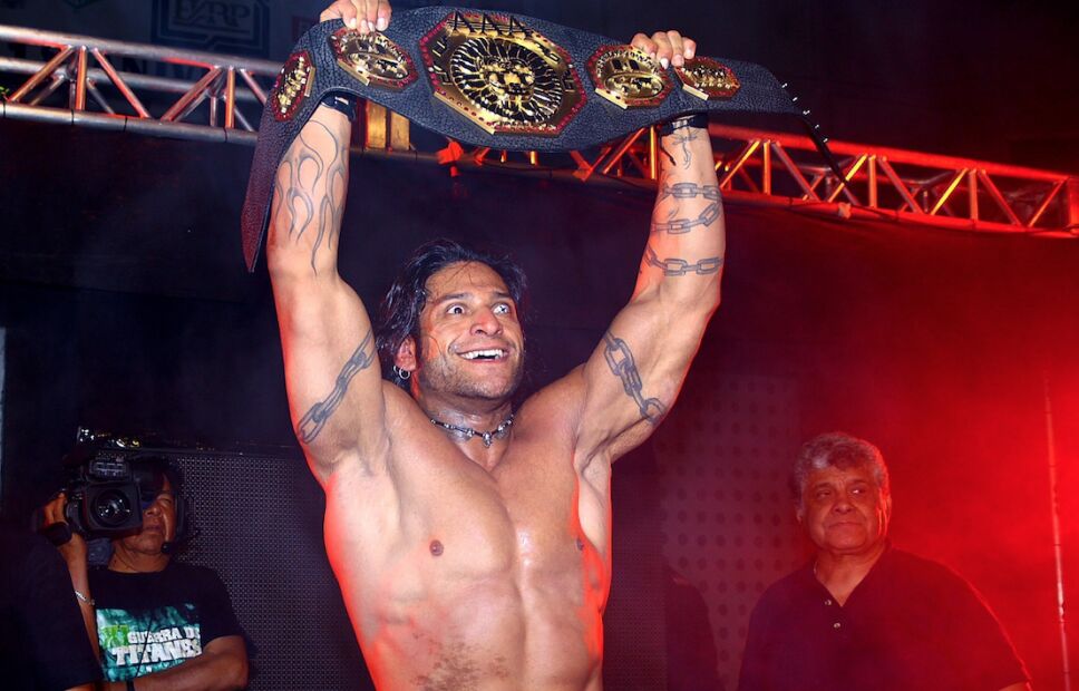 Cibernético libra esta lucha: ¡Sale del hospital!