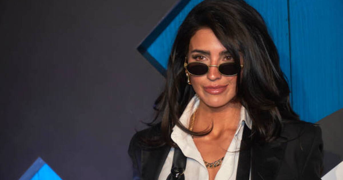 Bárbara de Regil se hace un tatuaje y olvida que ya tenía uno igual