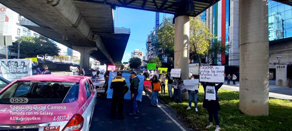 Retiran bloqueo en carriles centrales de Periférico Sur en la CDMX