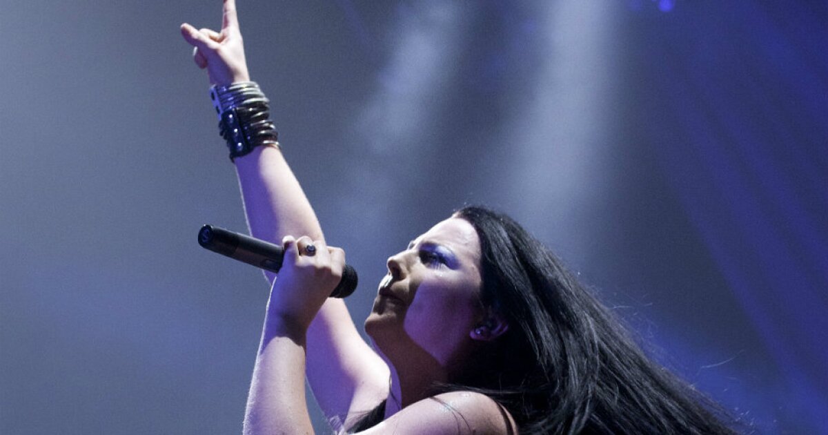 Amy Lee le dice adiós al negro y lanza álbum infantil