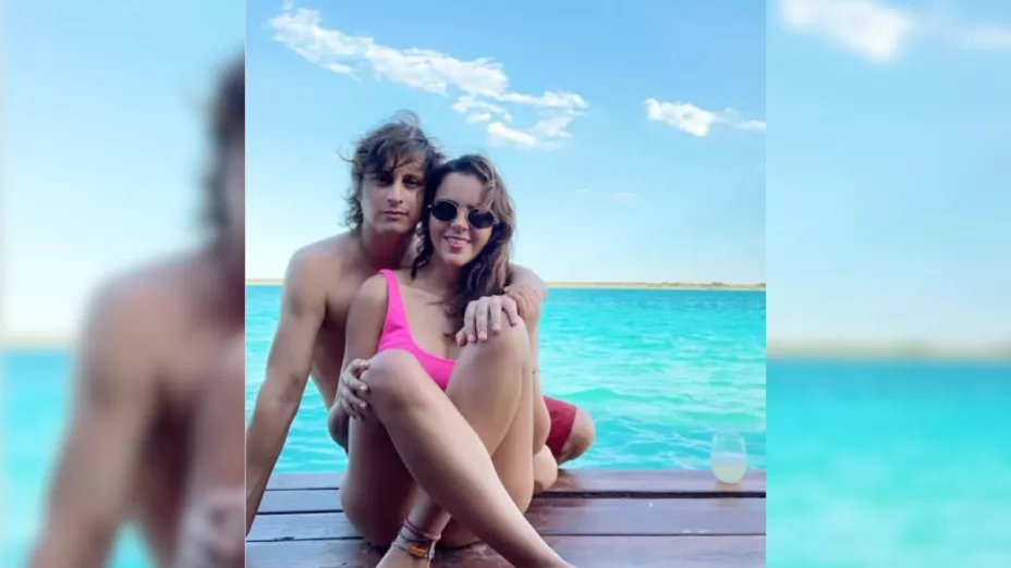 ¡Historia de amor de Yuya y Siddhartha!