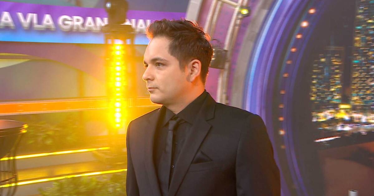 Fabián Chávez en la final con 'Hasta que me olvides'