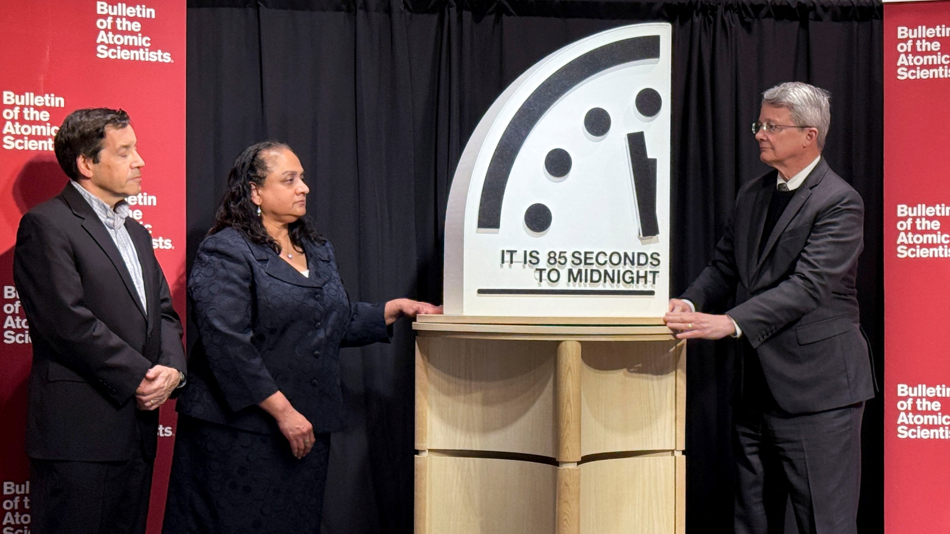 Reloj del fin del mundo avanza a 85 segundos de la medianoche; ¿qué ...