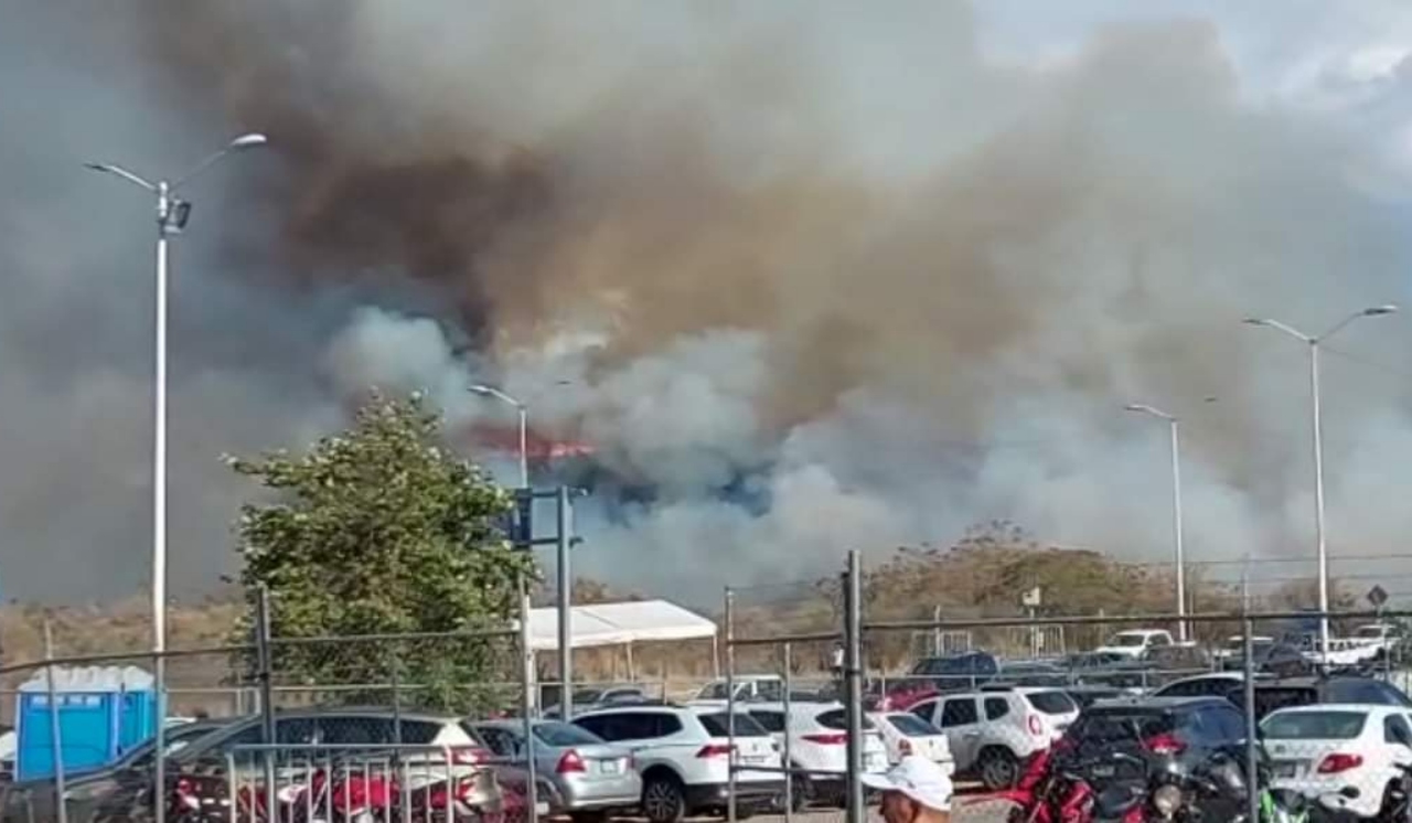 VIDEO: Alerta en Zapopan, Jalisco por tres incendios