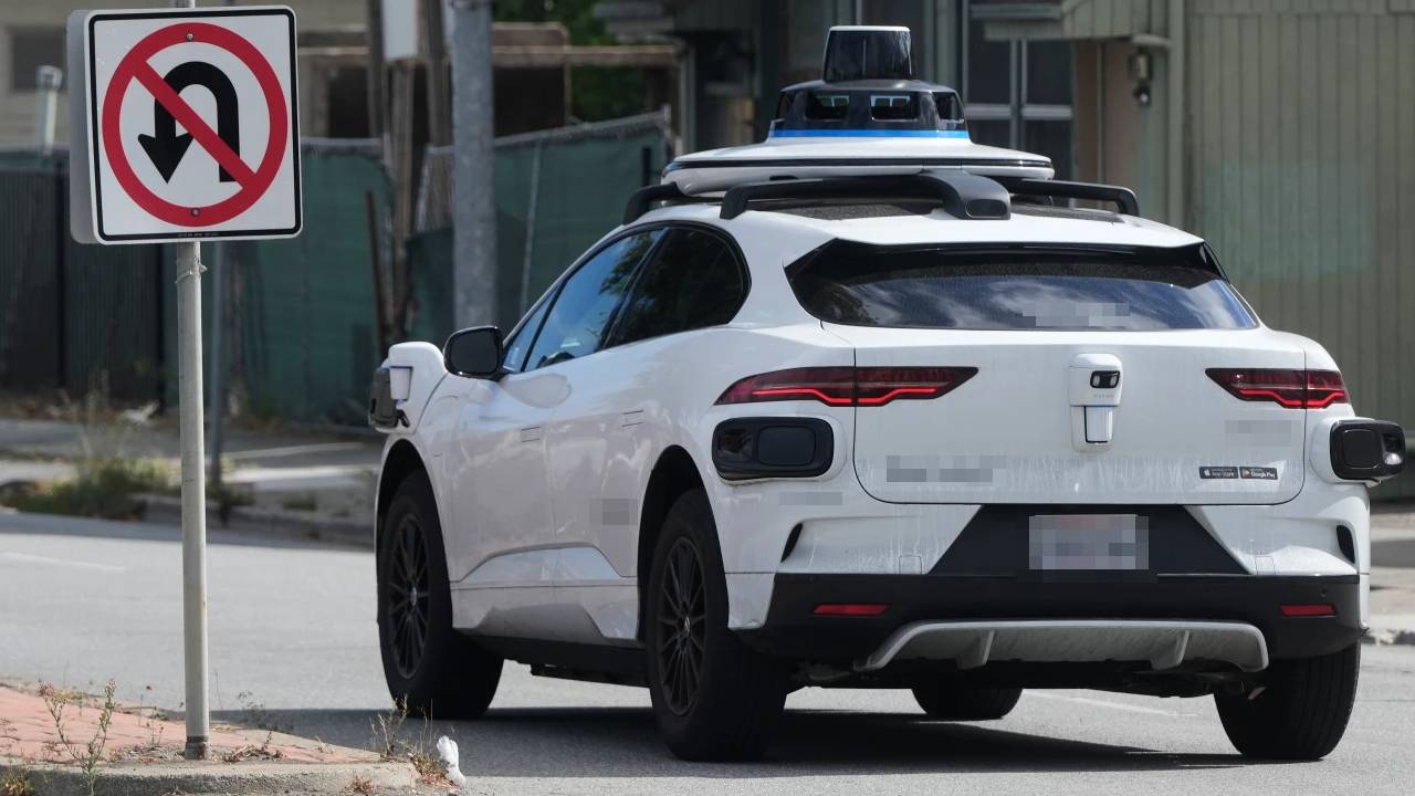 Vehículos autónomos: en California no pueden recibir multas de tránsito ...