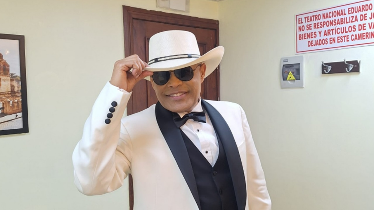 Muere el cantante Rubby Pérez tras desplome de techo en República Dominicana