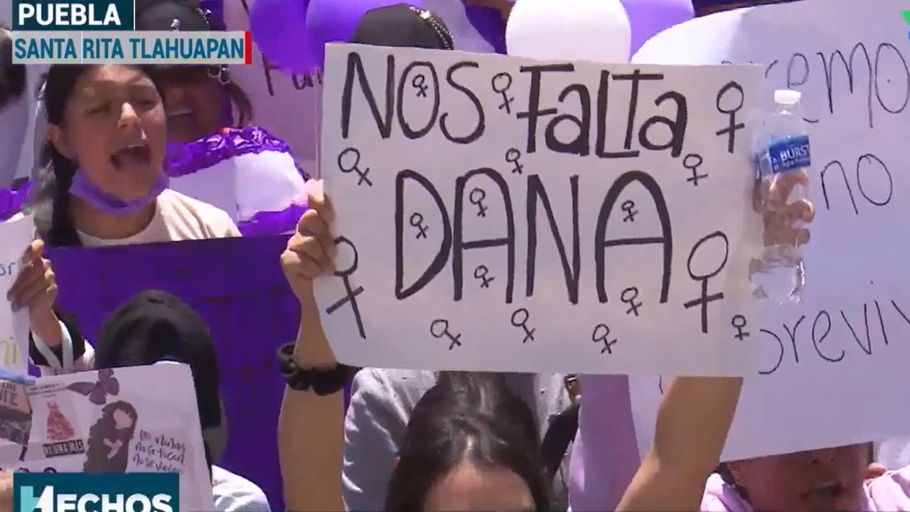 Marchan en Tlahuapan por feminicidio de Danna Michelle
