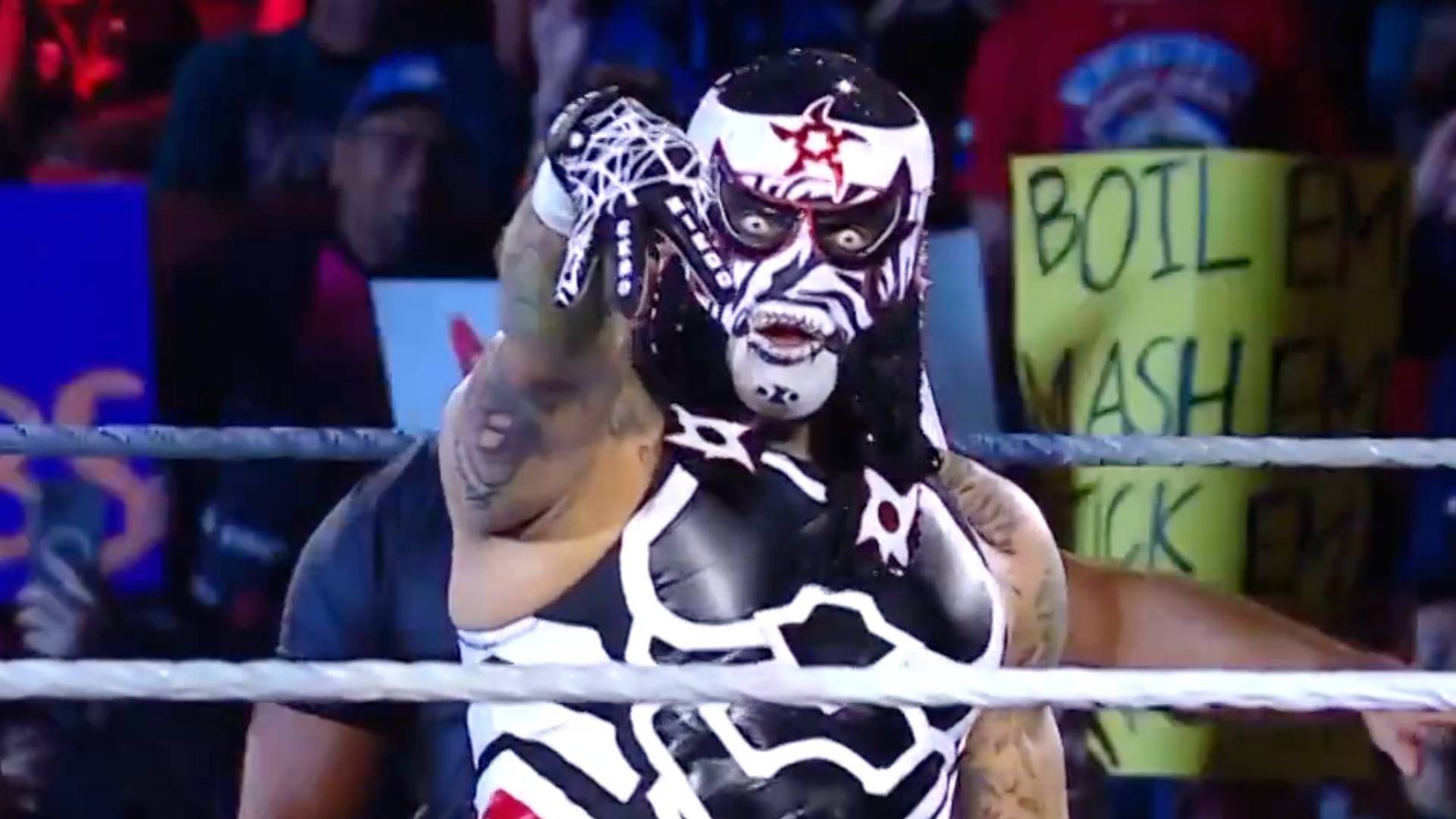 ÚLTIMA HORA: Penta Zero Miedo debuta en WWE RAW 2025 vs este rival ...