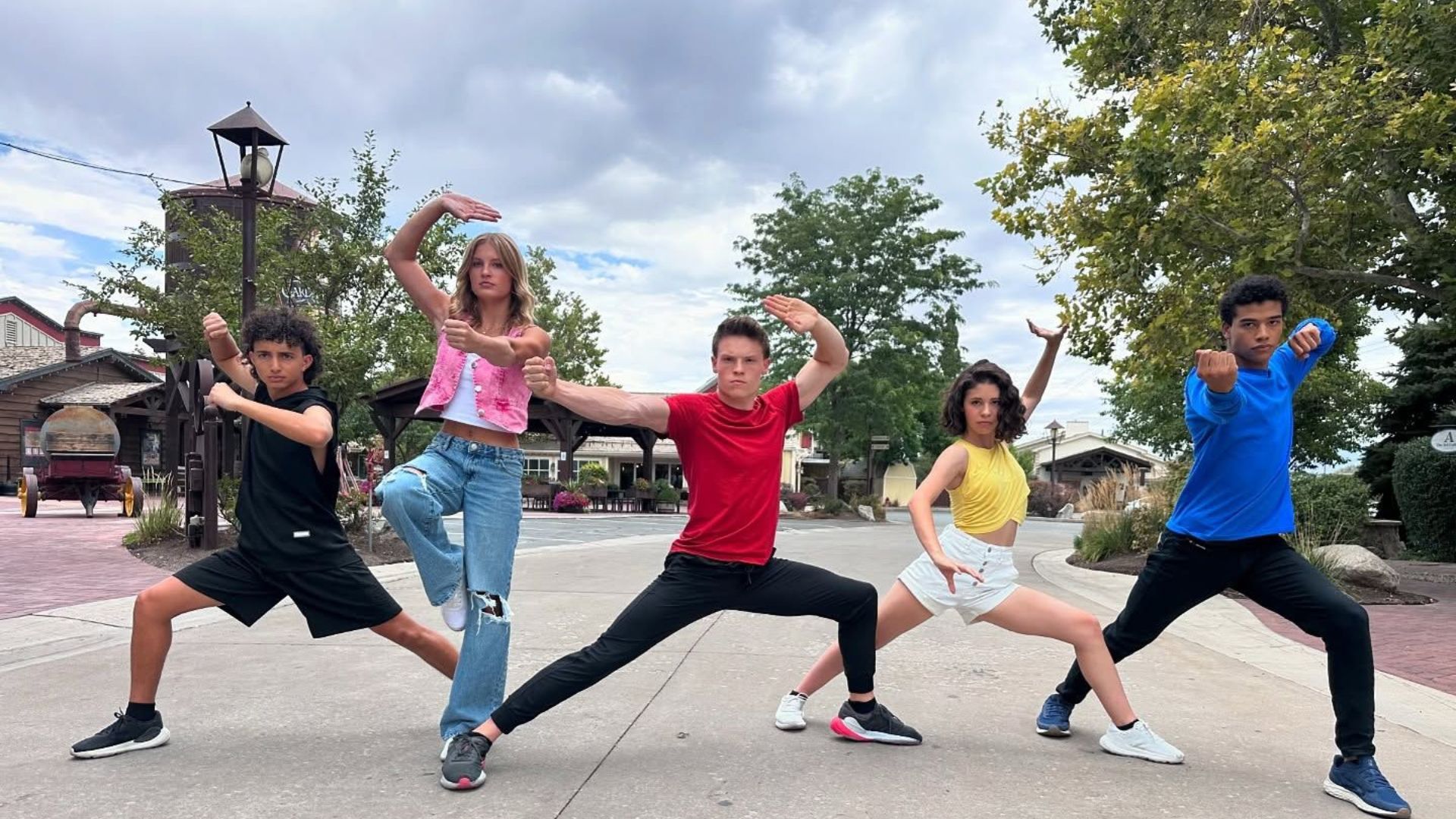 Primeras imágenes de la NUEVA SERIE de los Power Rangers Ninja Kidz!