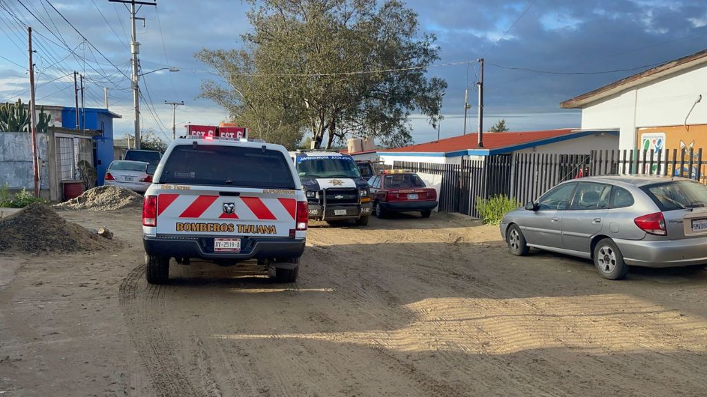 🔴 Familia intoxicada en Valle del Sol en Tijuana por dióxido de carbono ...