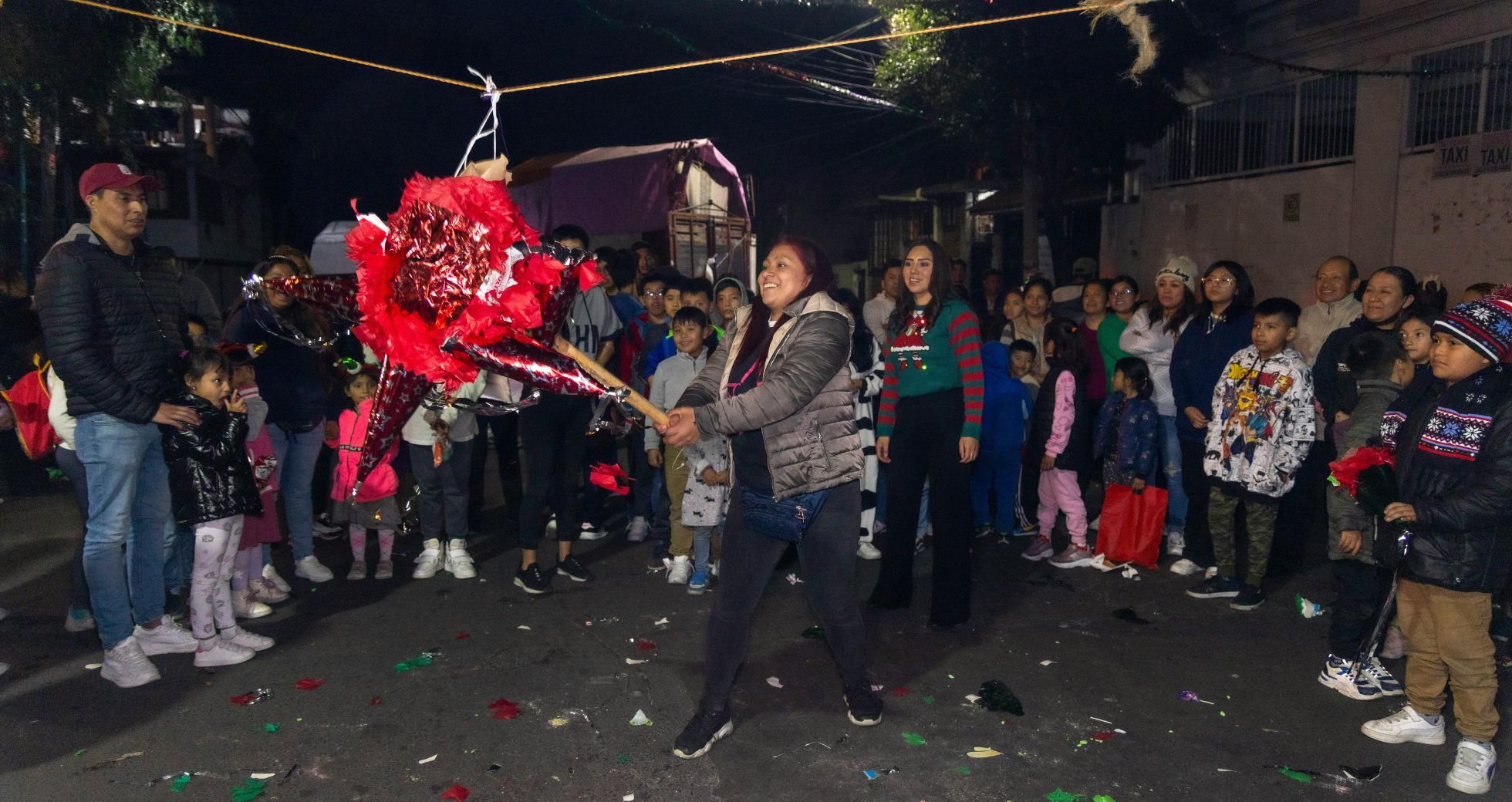 ¿Cuál es el significado de las piñatas en Navidad?