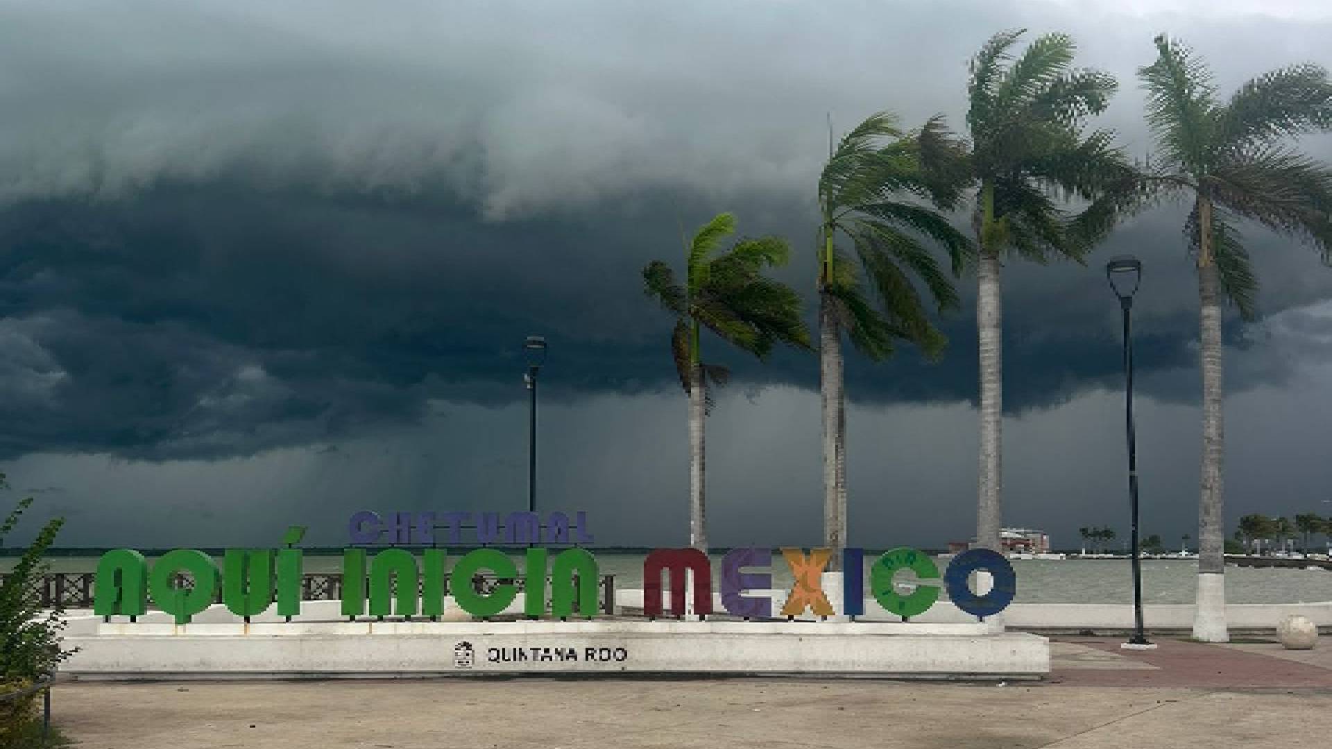 Ciclón tropical Uno deja impresionante nubes en la bahía de Chetumal ...