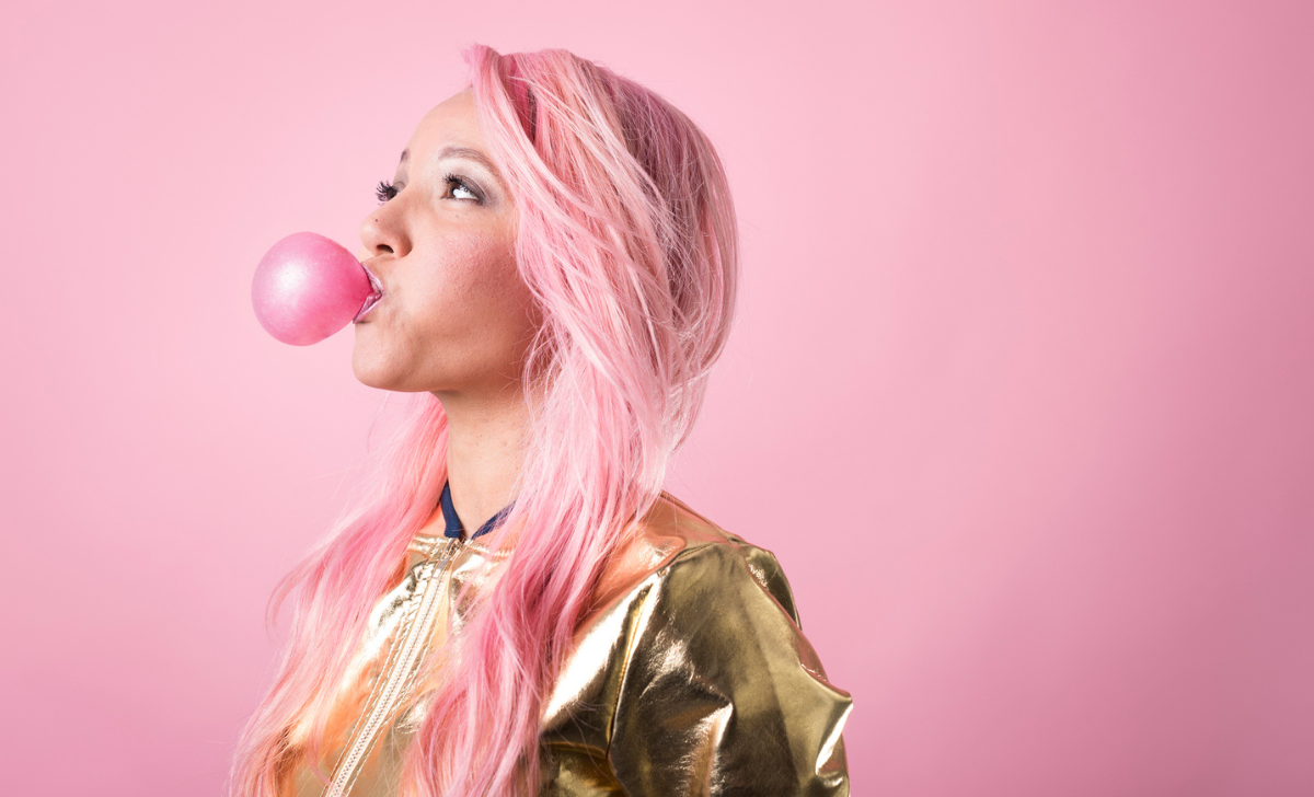 Esto es lo que sucede en tu cuerpo si te tragas el chicle, según ...