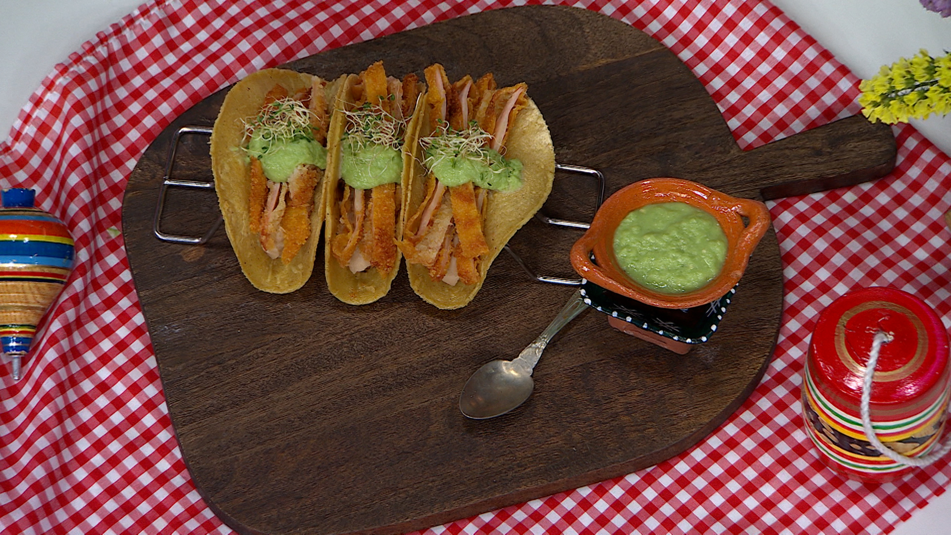 Receta de hoy 07 de febrero en Venga la Alegría: Tacos de milanesa de ...