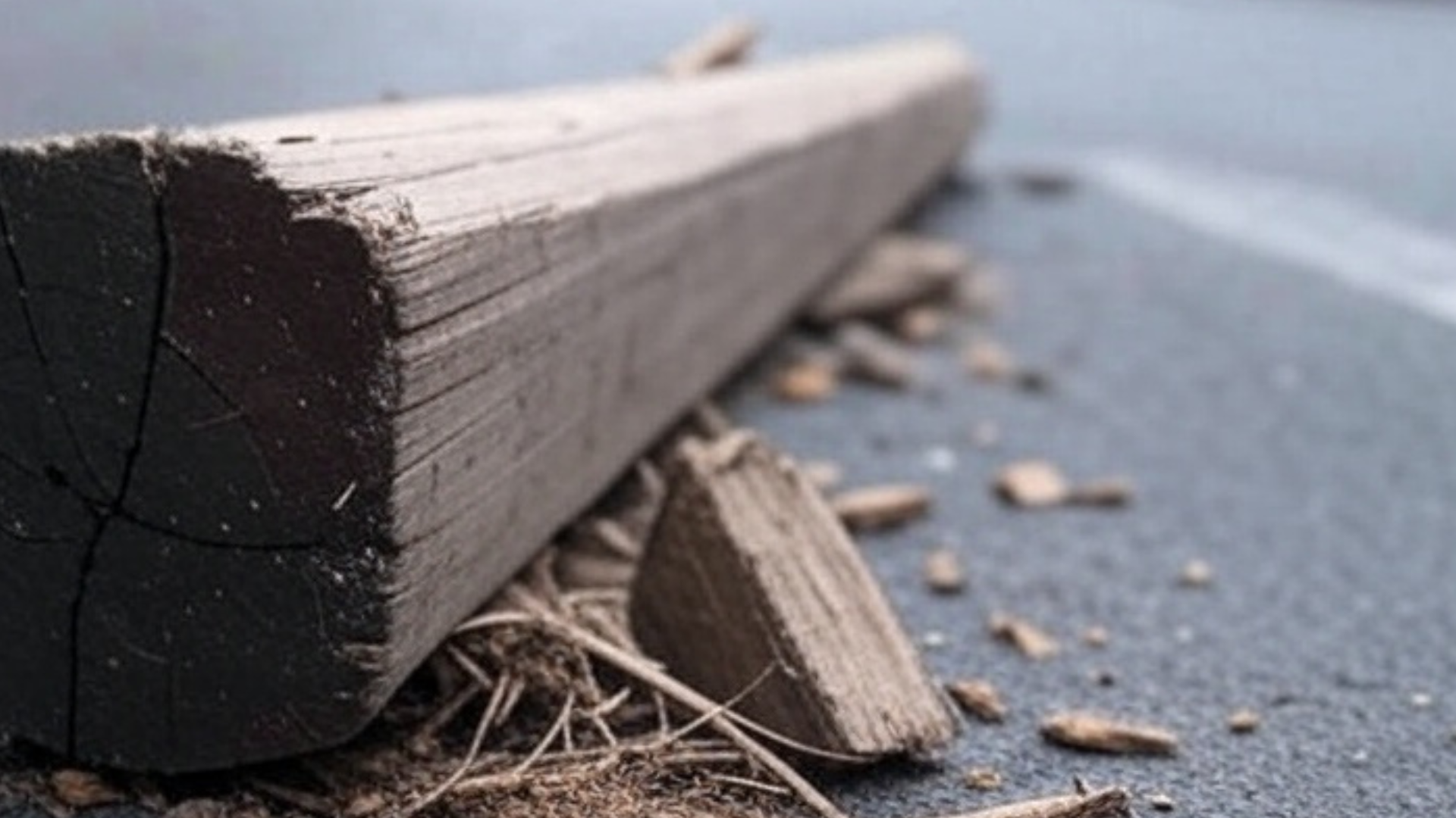 Poste cae sobre peatón tras choque de automovilista ebrio en Morelia ...