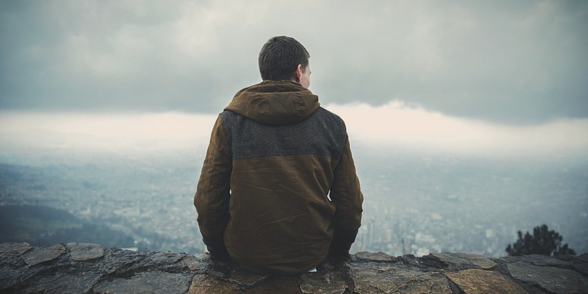 No tener vida social es tan peligroso para la salud como fumar