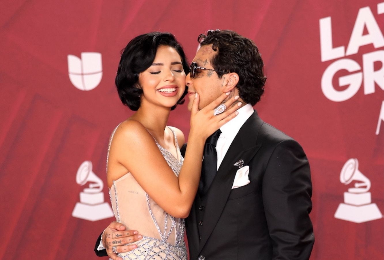 Ángela Aguilar sorprende a Christian Nodal con un caballo como regalo ...