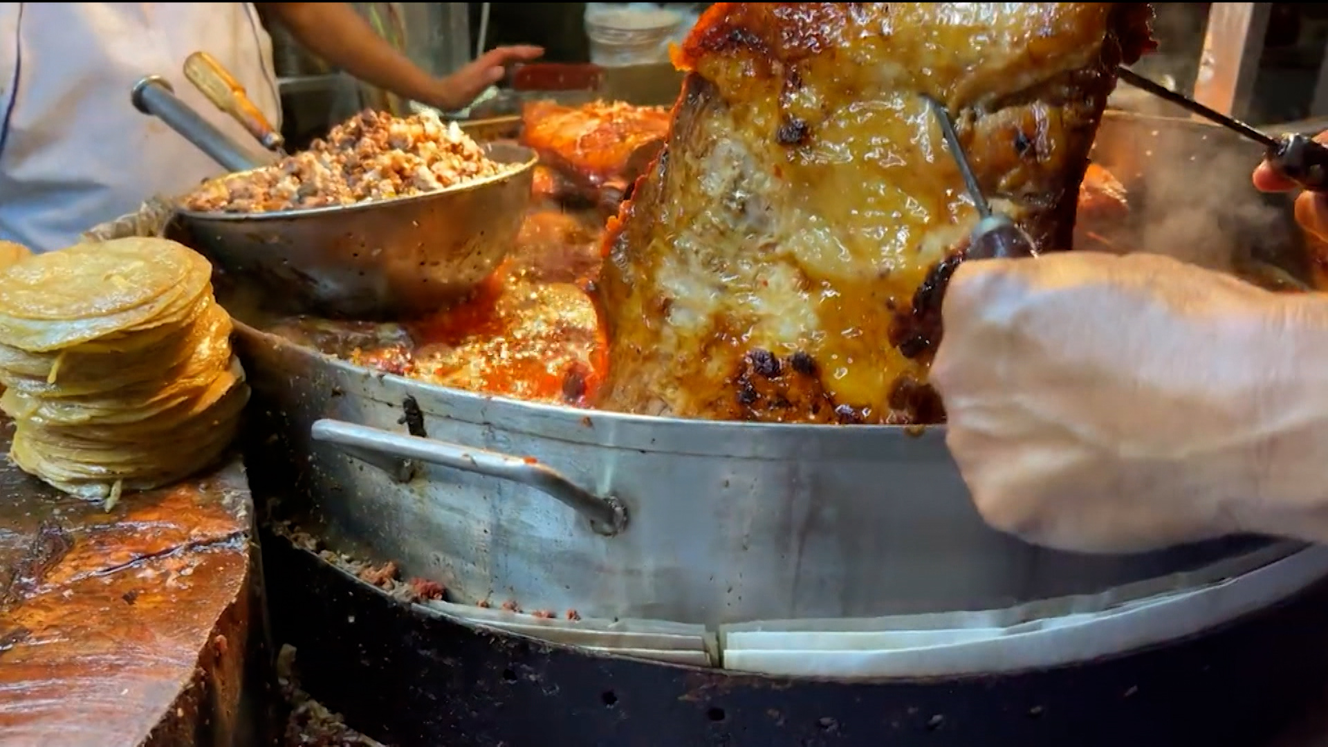 Los mejores tacos de suadero en trozo están en la San Rafael