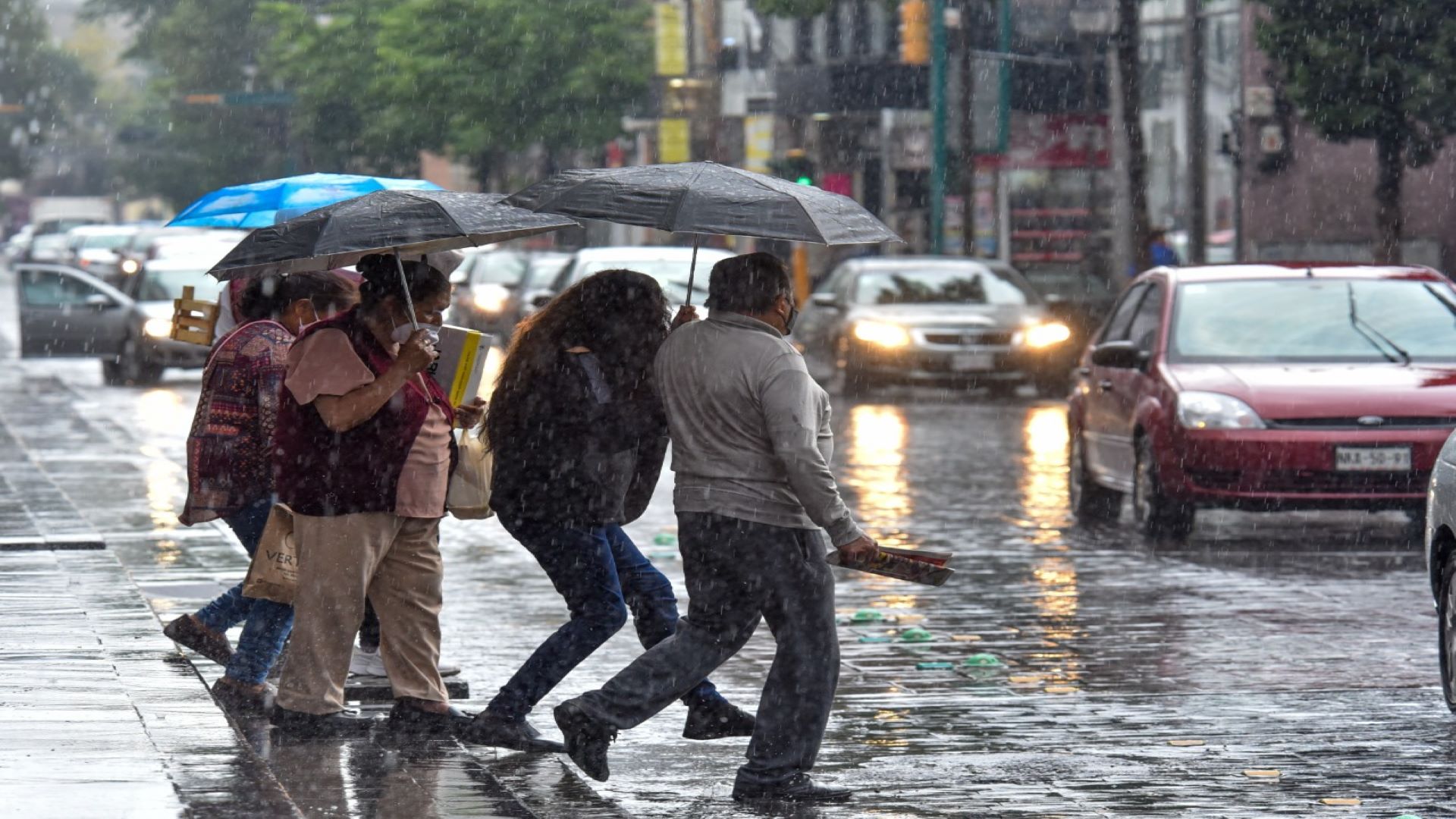 Lluvias intensas en cuatro estados del país