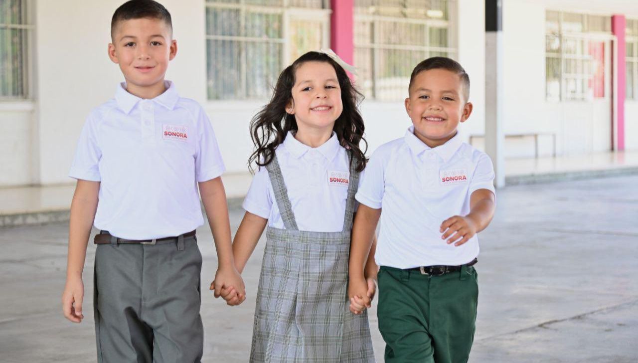 Uniformes escolares gratis: Así cómo registrar a tus hijos y ... Uniformes escolares gratis: Así cómo registrar a tus hijos y ...