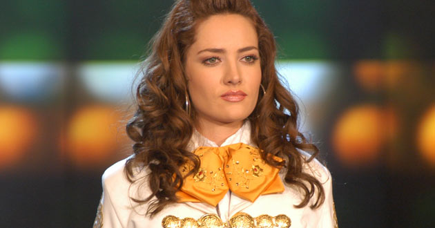 Jolette de La Academia arremetió contra seguidor en Twitter