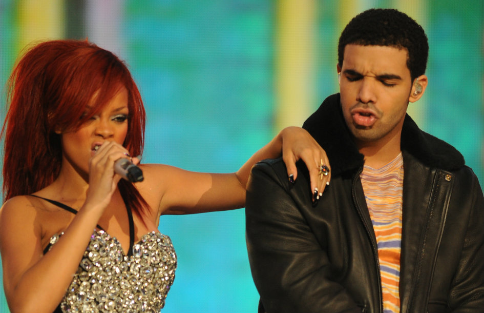 Confirman romance de Rihanna y Drake