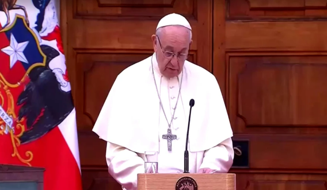 Papa Francisco continúa en peligro: Esta bacteria podría llegar a su sangre