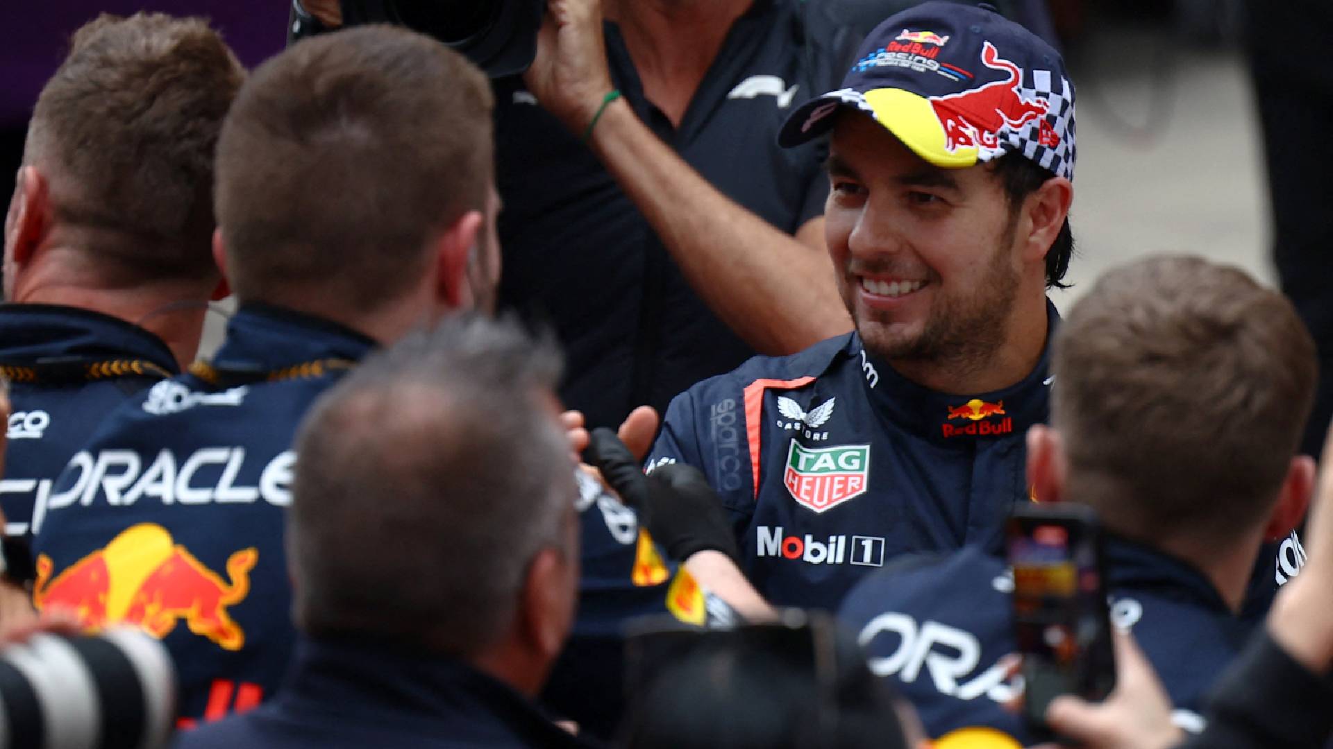 El mensaje de Checo Pérez en sus redes sociales tras su podio en China