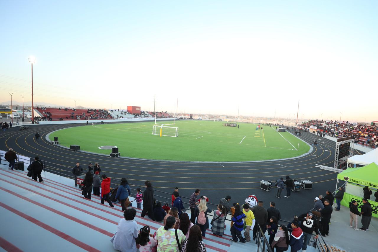 Inauguran estadio 8 de Diciembre en Juárez: ¿cómo fue?
