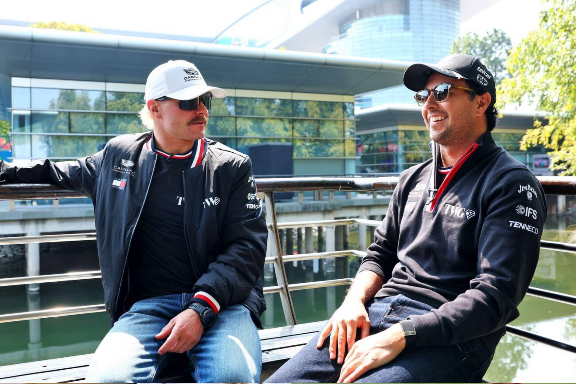 Checo Pérez acepta culpa por choque con Valtteri Bottas en el Gran ...