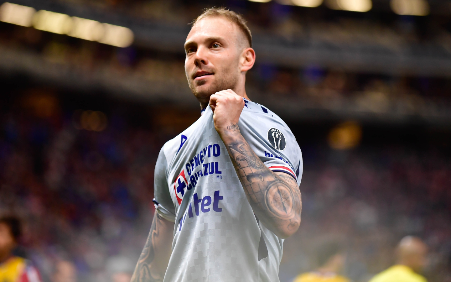 Cruz Azul Vence A Chivas Y Se Mantiene Invicto En El Apertura 2025 De