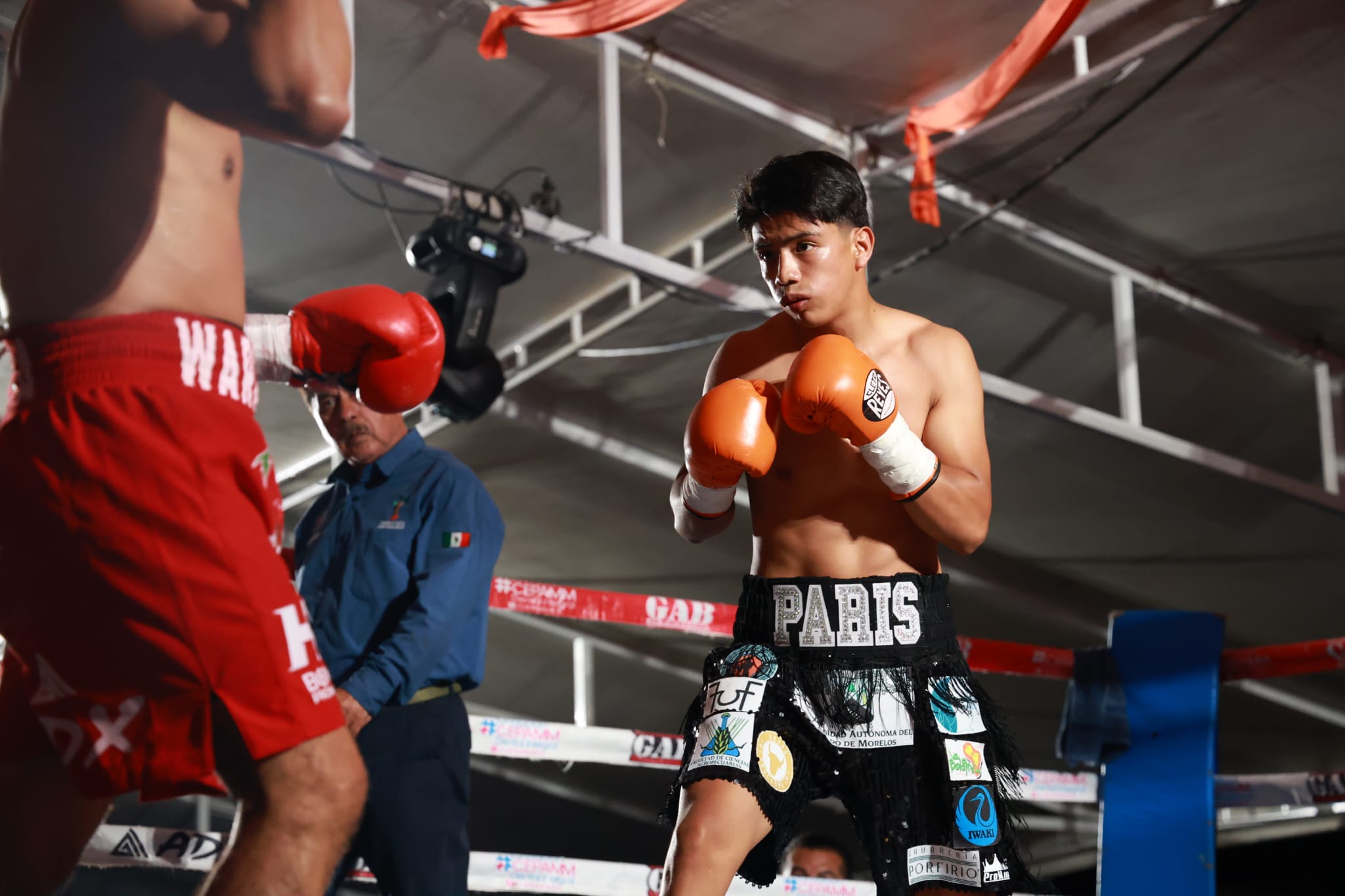 Los morelenses 'Paris' López y 'Junior' Ruiz mantienen el invicto en el ...