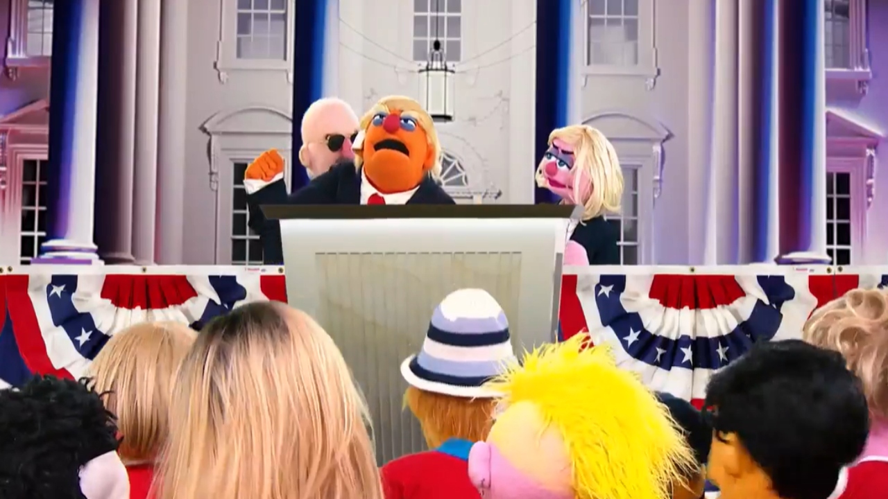 Los Peluches: ¡Mr. Trompudo ya no se siente seguro!