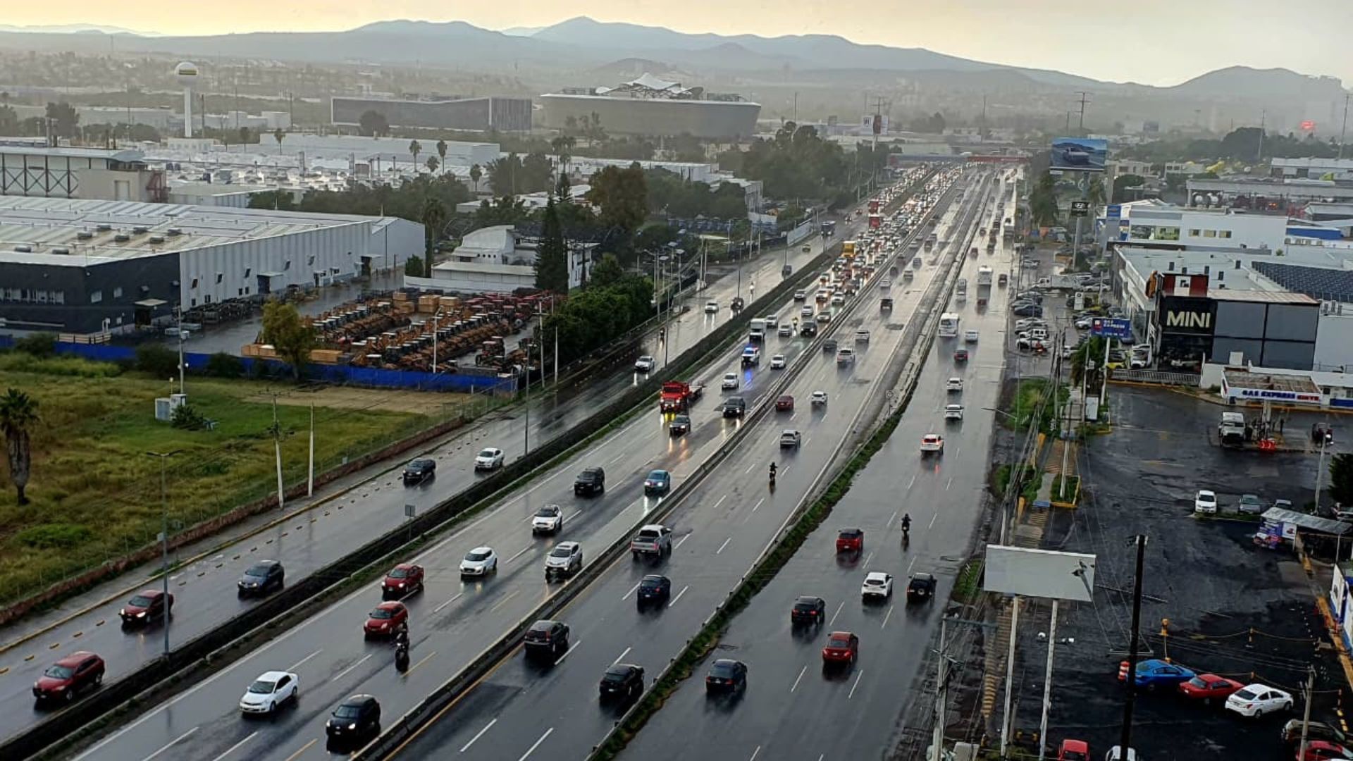 Tráfico en la carretera México-Querétaro HOY 17 de septiembre de 2025