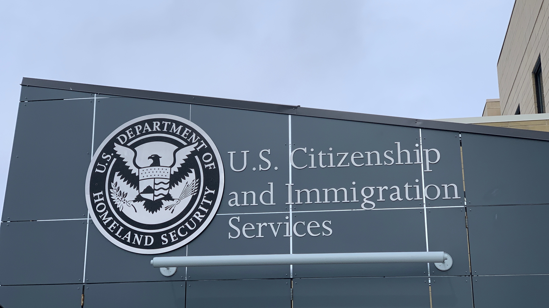 El USCIS anuncia cambios en estos procesos migratorios para el 28 de ...